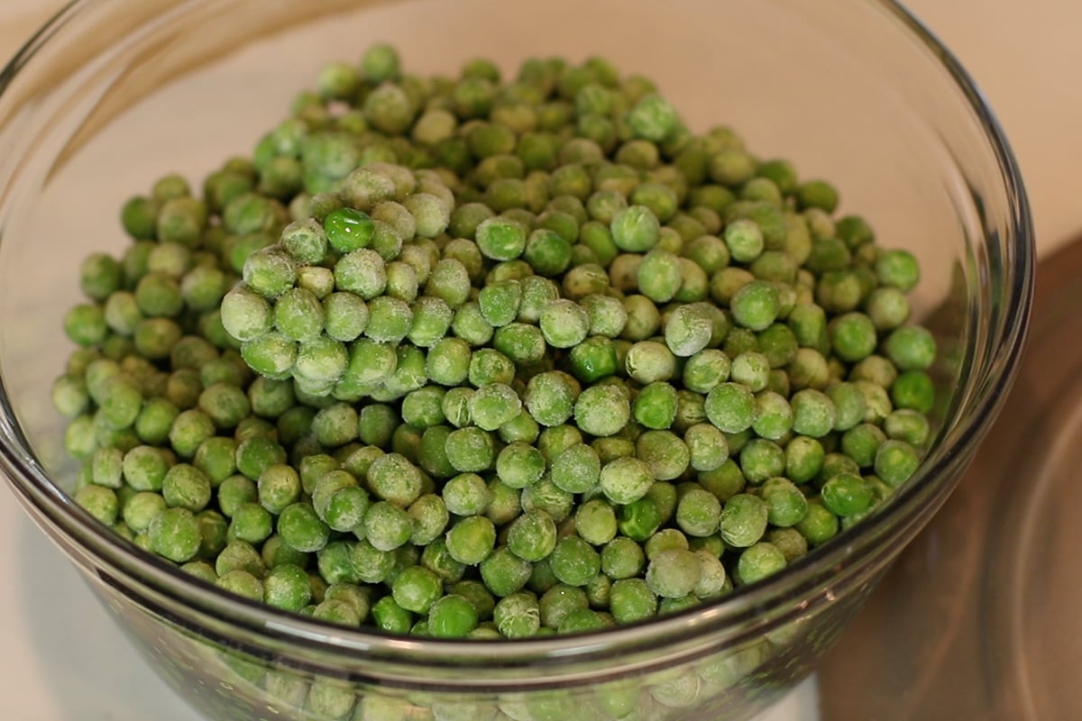 Arakas Laderos: Greek Peas & Potato Stew - Dimitras Dishes