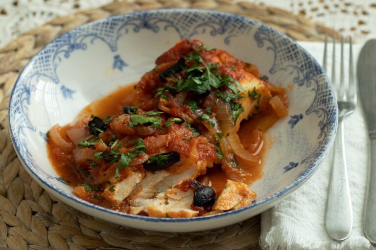PSARI PLAKI: ROASTED FISH WITH ONIONS & TOMATOES - Dimitras Dishes