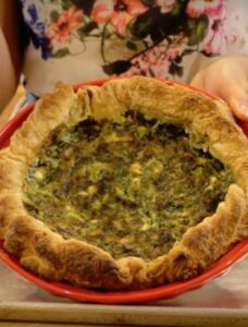 SPINACH & CHEESE QUICHE (GREEK STYLE) - Dimitras Dishes