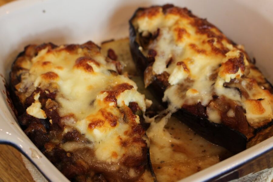 GREEK STYLE VEGETARIAN STUFFED EGGPLANT: MELITZANES PAPOUTSAKIA ...