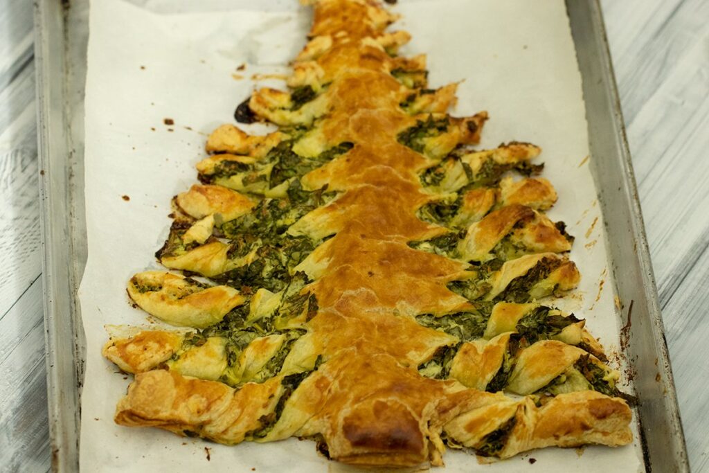 Spanakopita Puff Pastry Christmas Tree Appetizer - Dimitras Dishes