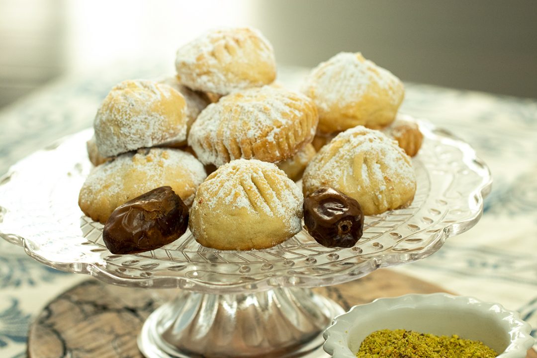 Phoinikota: Cypriot Date and Walnut Filled Cookies - Dimitras Dishes