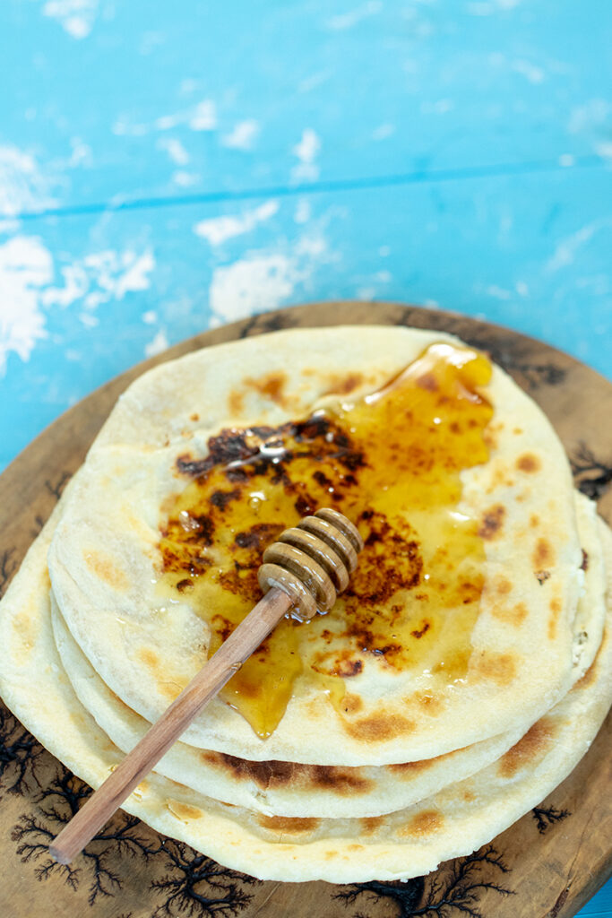 Sfakianes Pites: Pies from Sfakia, Crete - Dimitras Dishes