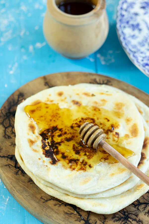 Sfakianes Pites: Pies from Sfakia, Crete - Dimitras Dishes