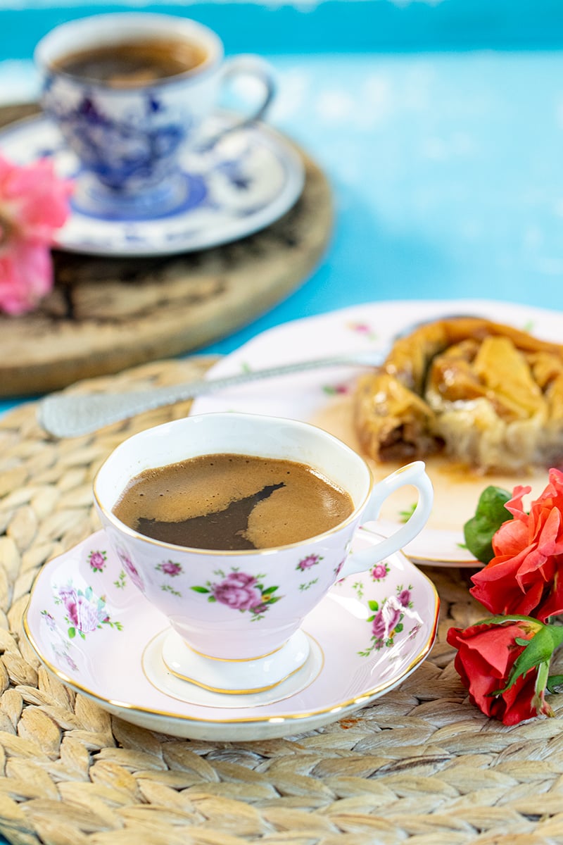 How to Make the Perfect Cup of Greek Coffee: Ellinikos Kafes - Dimitras ...