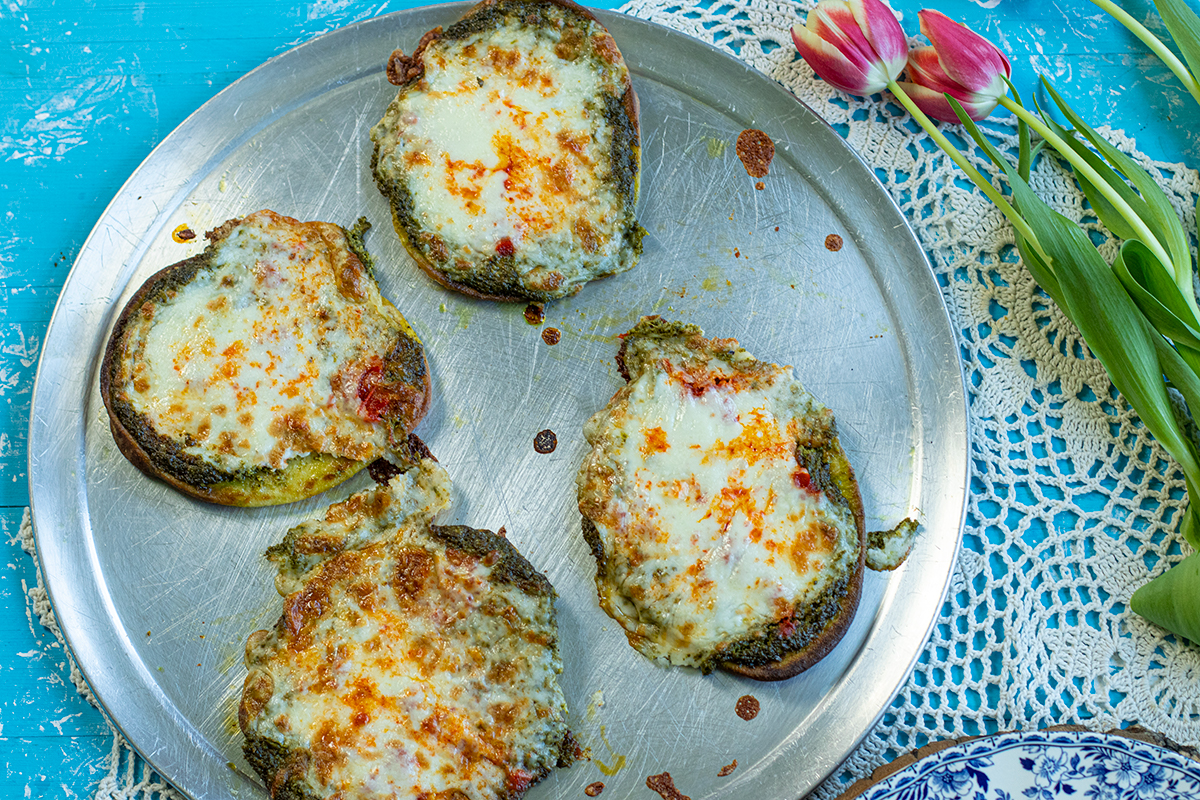 Mini Pesto & Harissa Pizzas - Dimitras Dishes