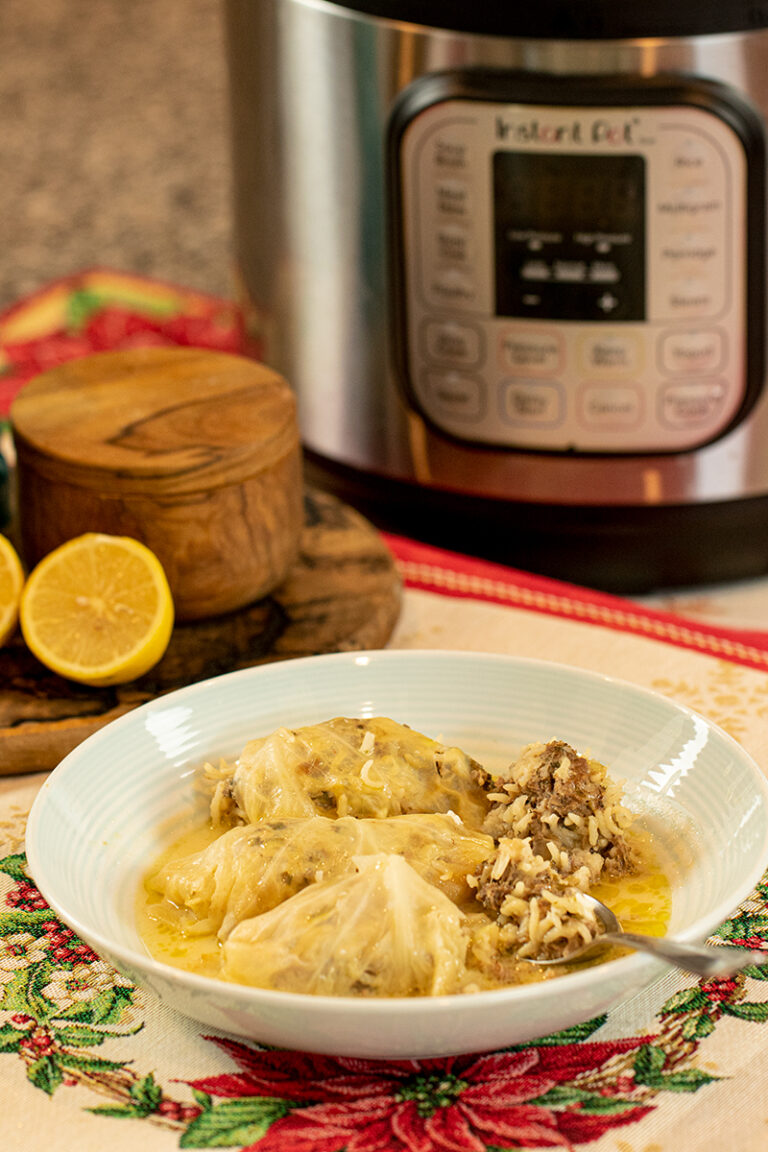 Instant Pot Greek Stuffed Cabbage Rolls (Lahanodolmades Avgolemono ...