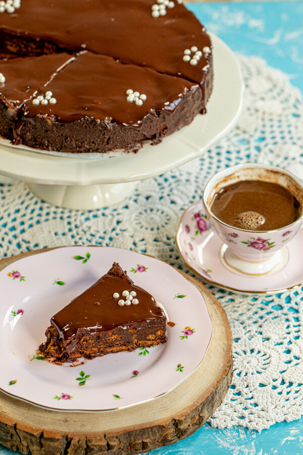 Mosaiko: No-Bake Chocolate Biscuit Cake - Dimitras Dishes