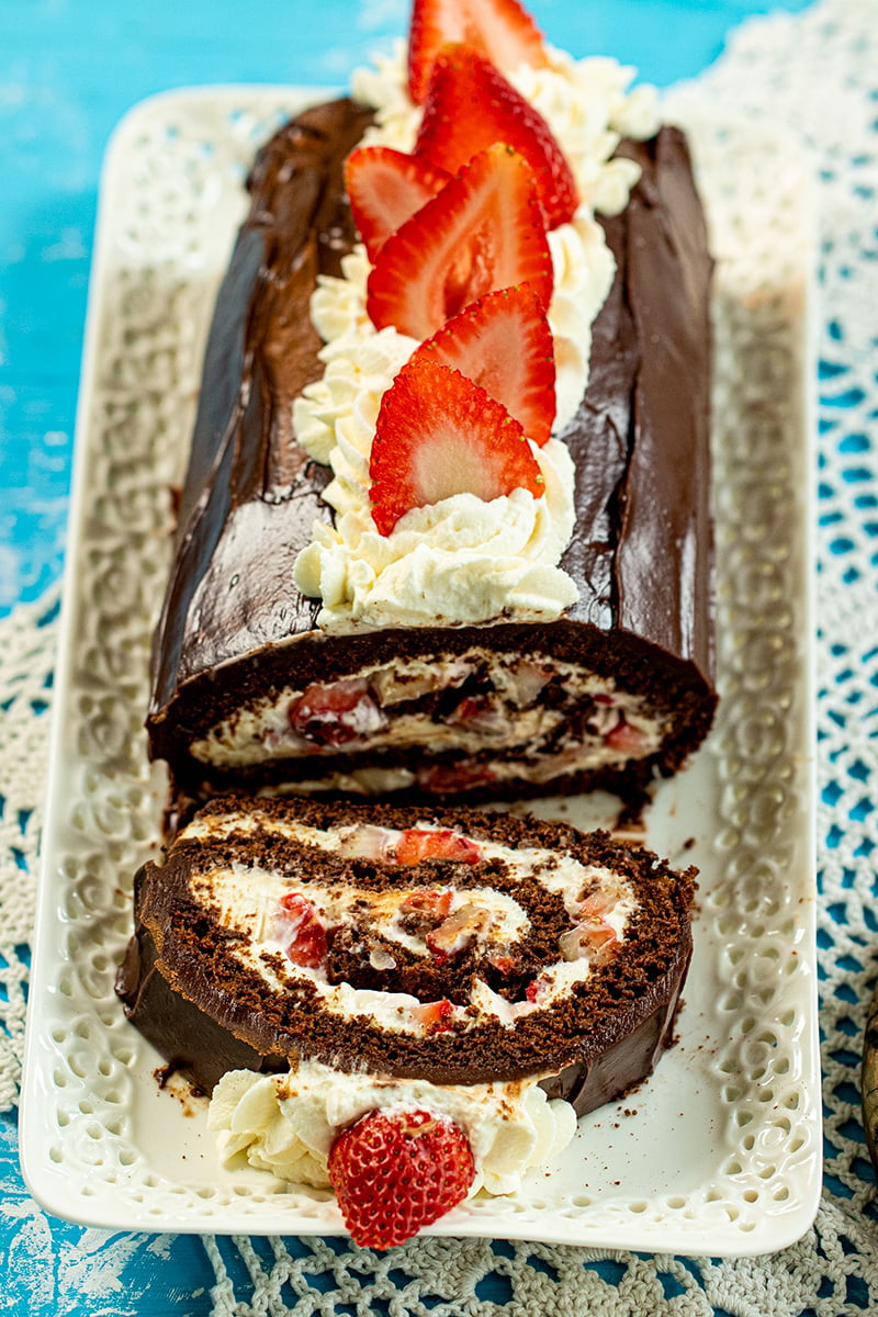 Chocolate & Strawberry Swiss Cake Roll - Dimitras Dishes