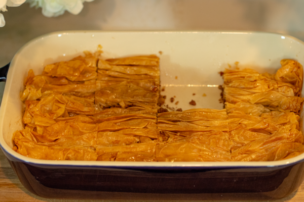 Baklava Crinkle Cake - Dimitras Dishes