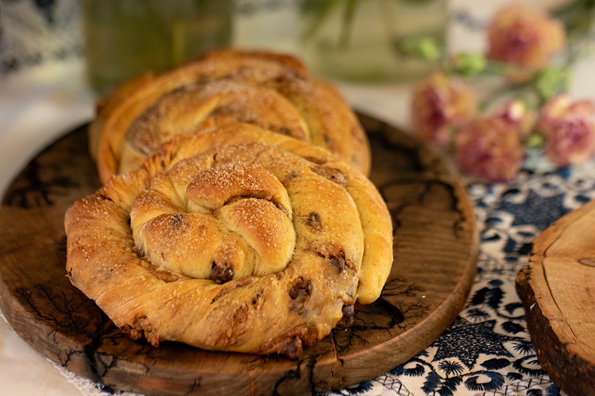 Tahinopitakia: Vegan Tahini & Cinnamon Rolls from Cyprus - Dimitras Dishes