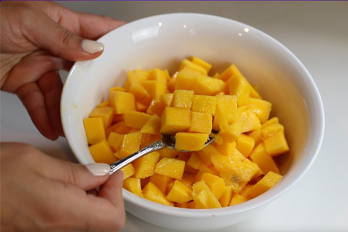 Mango Tiramisu - Dimitras Dishes
