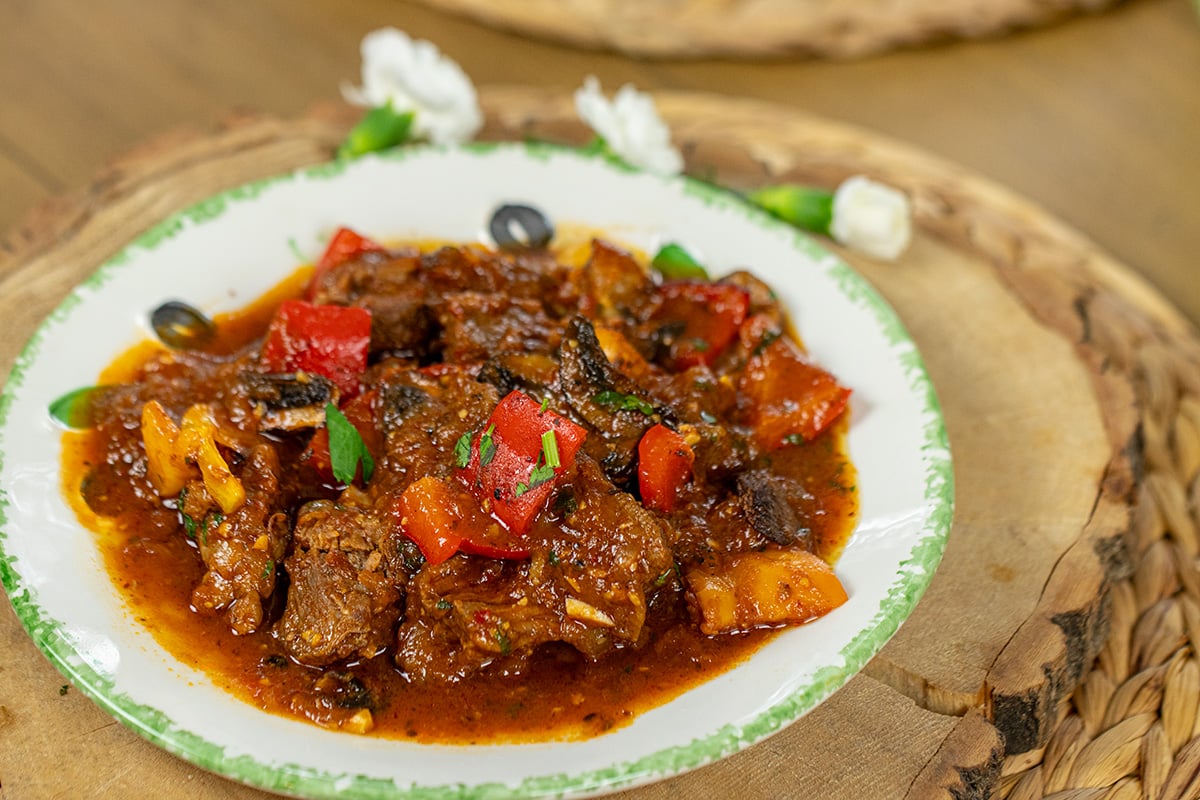 A Cozy Beef Stew with Peppers & Mushrooms - Dimitras Dishes