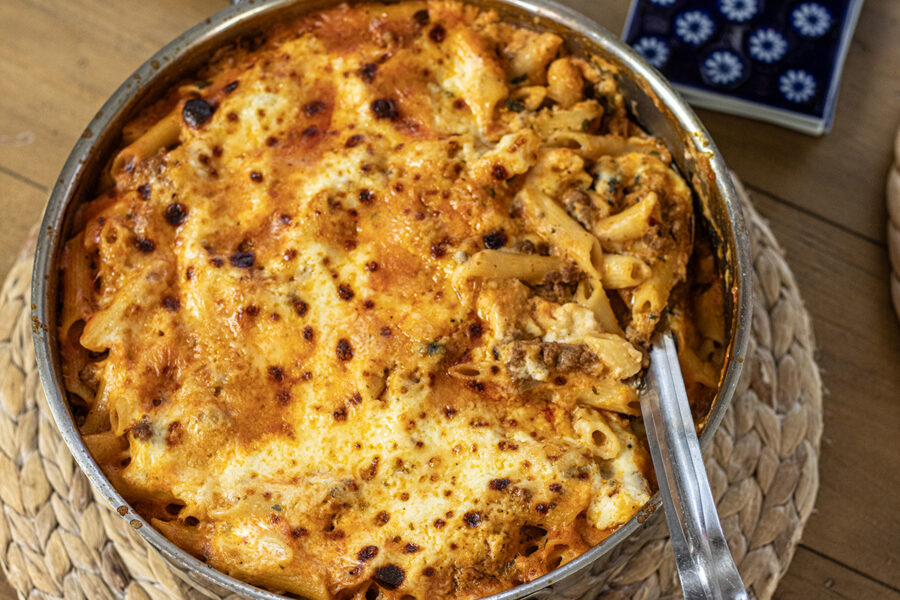 Skillet Pastitsio: Quick & Easy Dinner Idea - Dimitras Dishes