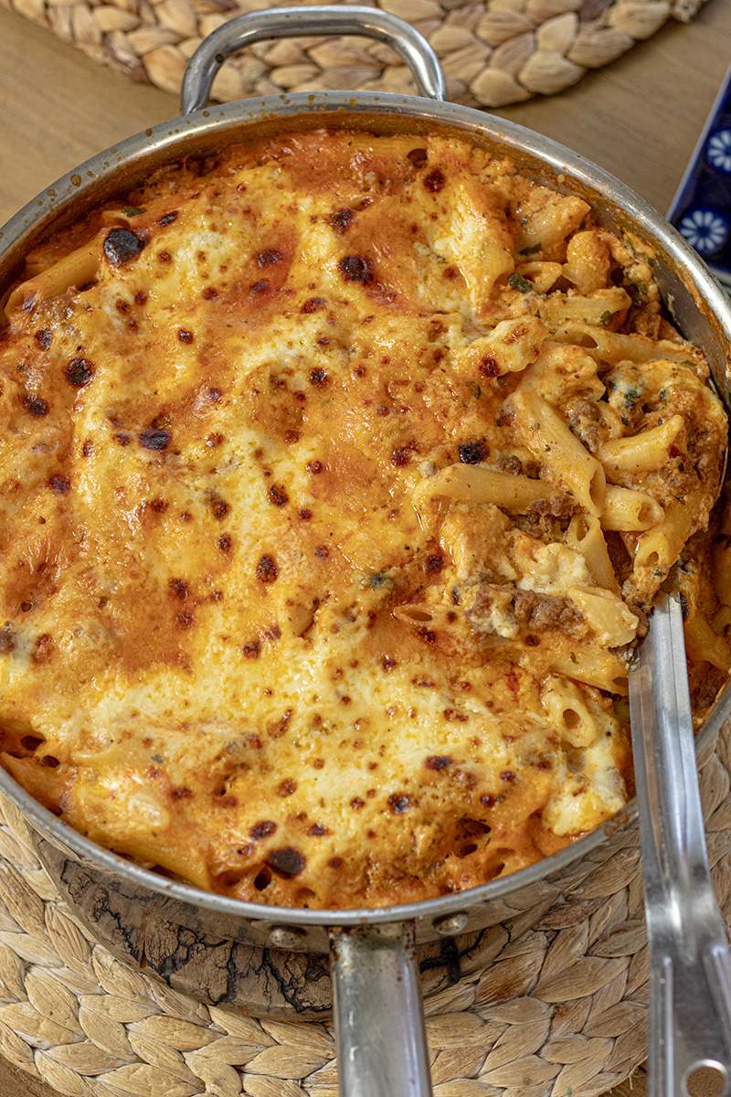 Skillet Pastitsio: Quick & Easy Dinner Idea - Dimitras Dishes