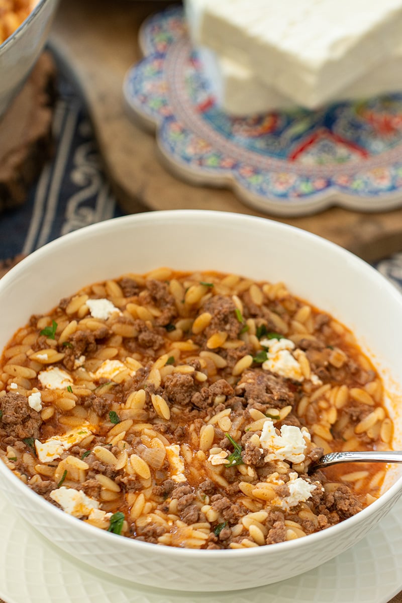 Kritharaki Me Kima (One-Pot Greek Orzo with Meat Sauce) – Ready in ...