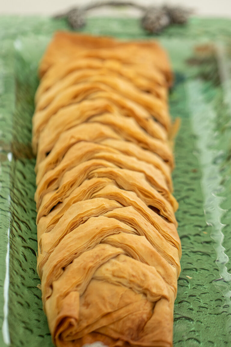 Greek Kreatopita Phyllo Braids (Meat Pie) Two Ways: Classic and Holiday ...