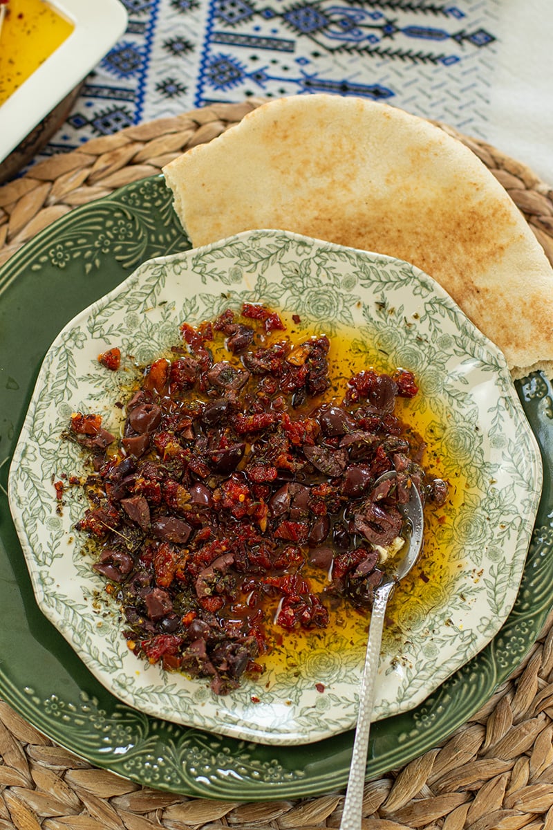 Loaded Greek Bread Dipping Oil with Olives, Sun-Dried Tomatoes & Feta ...